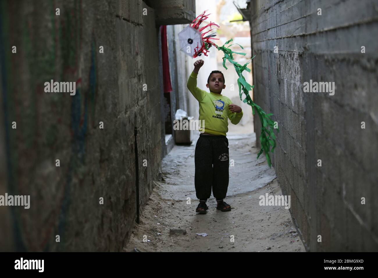 Al-Nuseirat Refugee Camp, The Gaza Strip, Palestine. 8th May, 2020. At ...