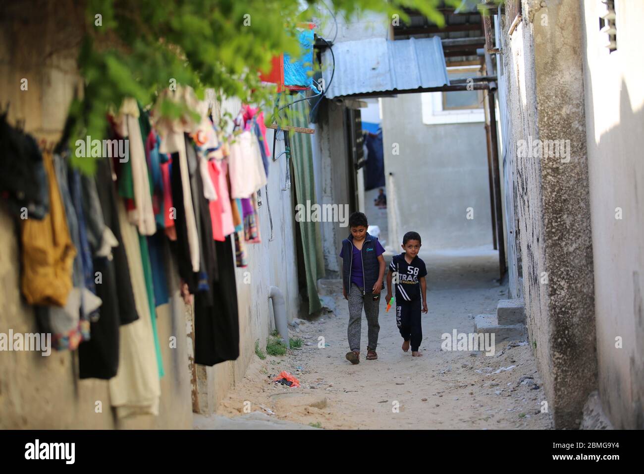 Al-Nuseirat Refugee Camp, The Gaza Strip, Palestine. 8th May, 2020. At ...