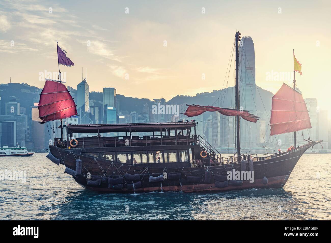 Retro ship in Hong Kong harbour Stock Photo - Alamy