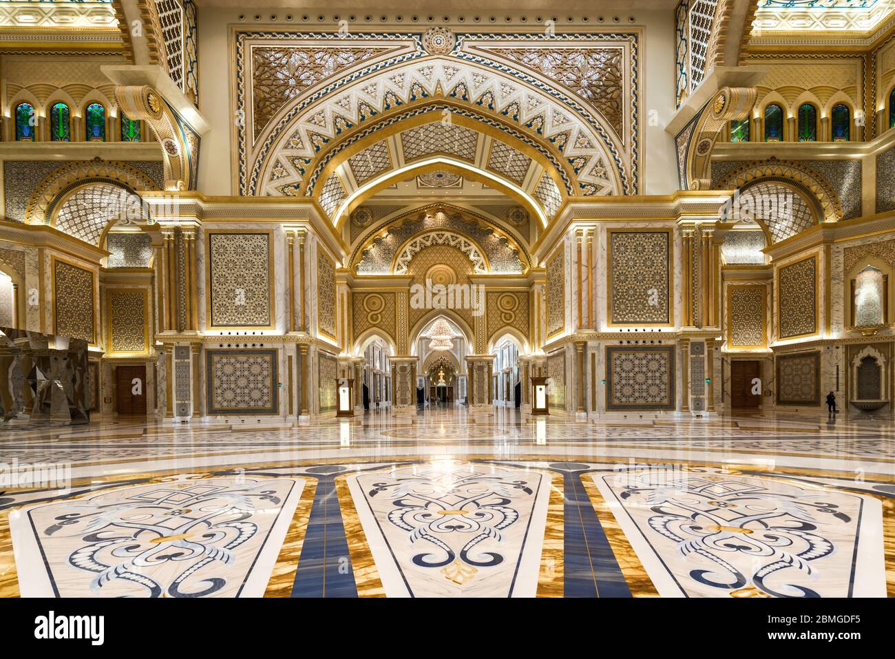 Presidential palace uae hi-res stock photography and images - Alamy