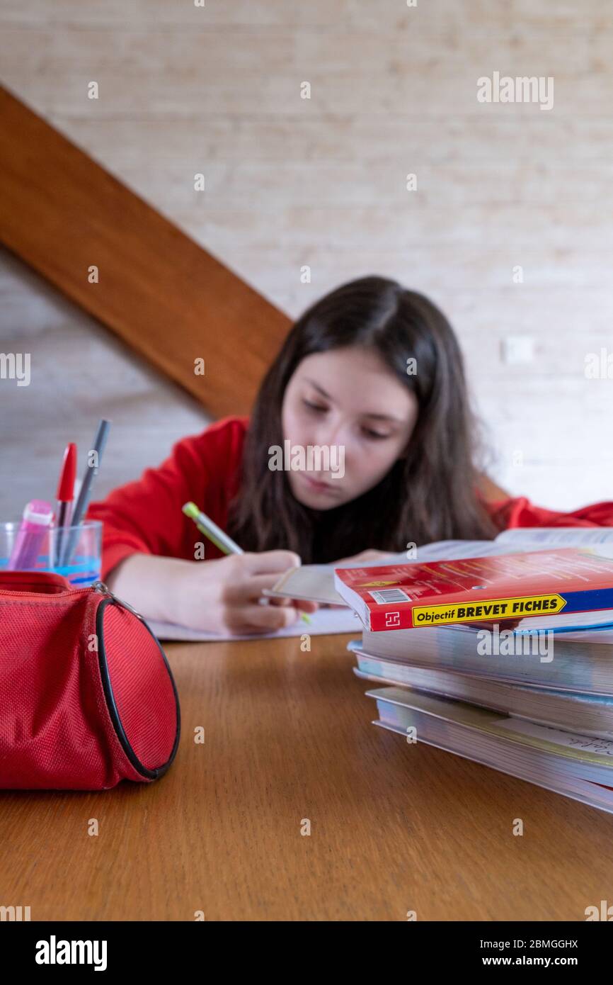 Secondary school certificate hi-res stock photography and images - Alamy