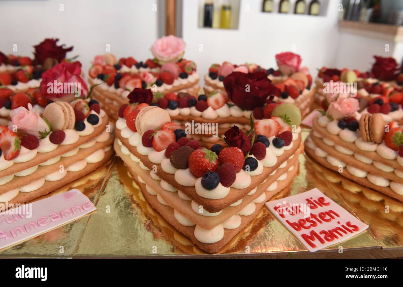 Munich, Germany. 09th May, 2020. Homemade Mother's Day cakes are placed ...