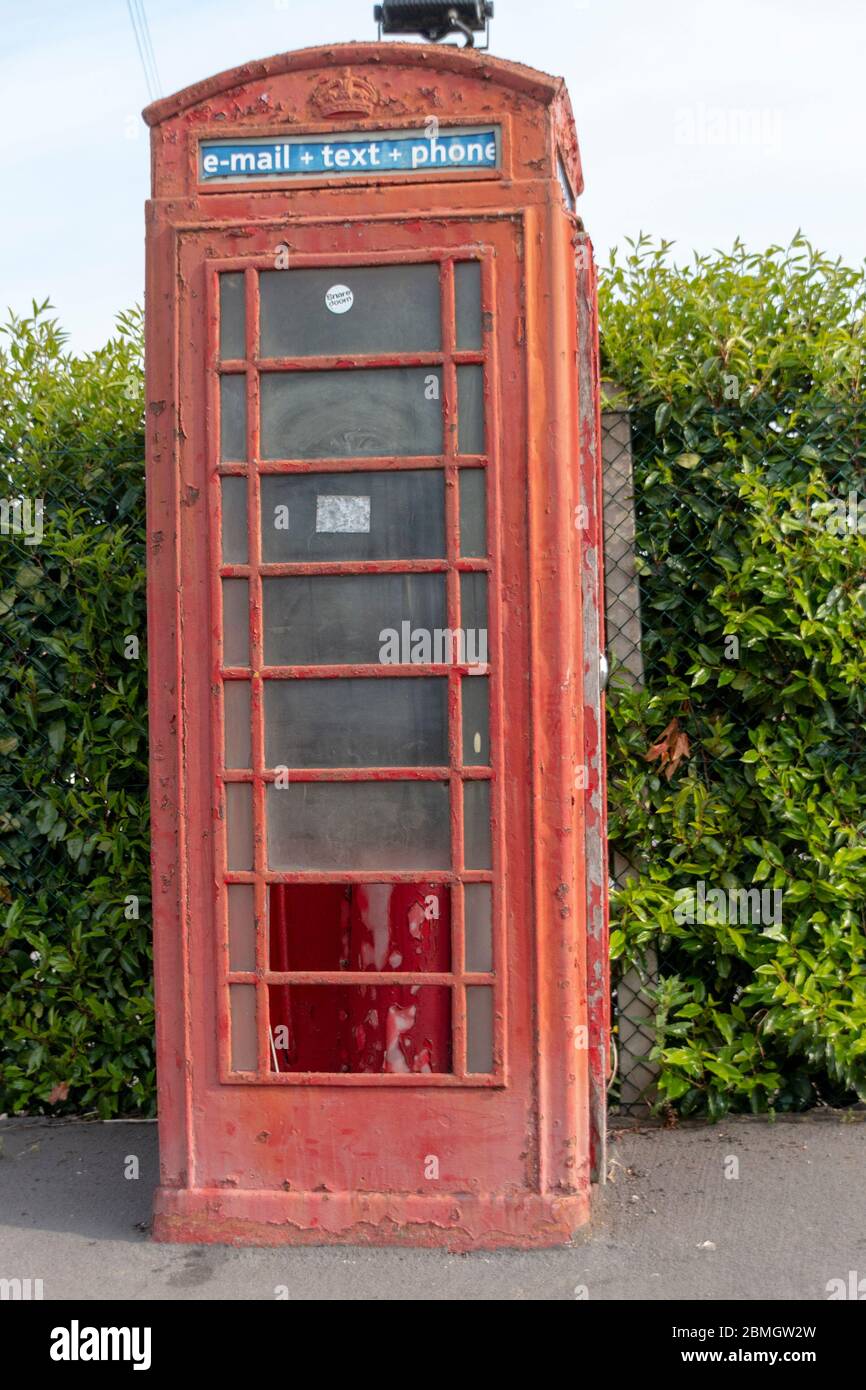 Close up phone old red hi-res stock photography and images - Alamy