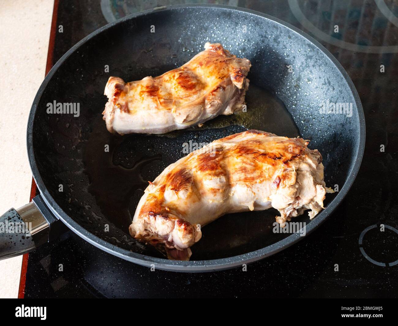 Tails to steer hi-res stock photography and images - Alamy