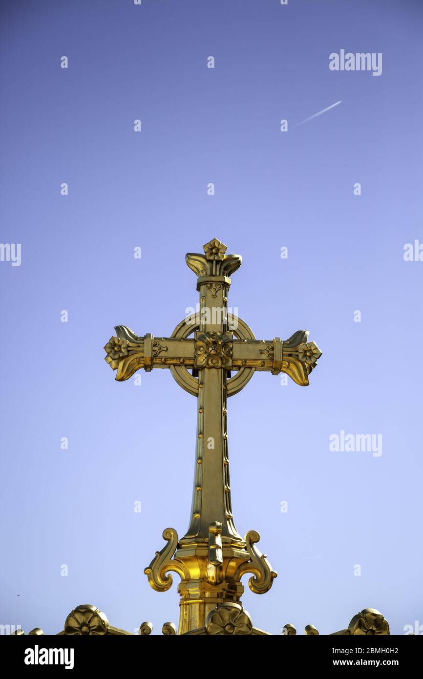 Golden cross christ, religious symbol, christianity Stock Photo - Alamy