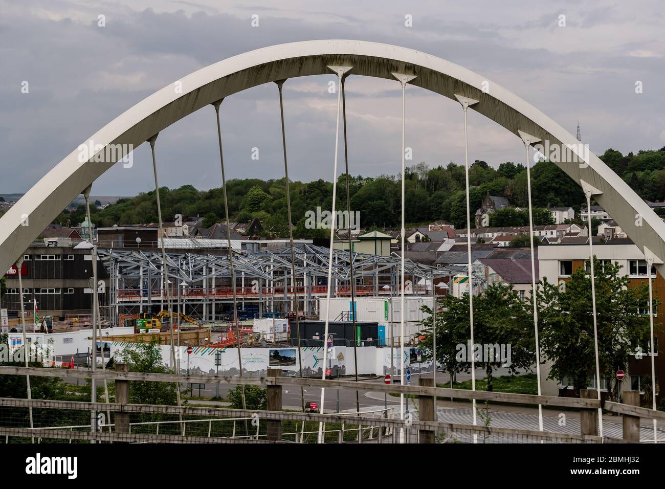 New merthyr bus station hi-res stock photography and images - Alamy