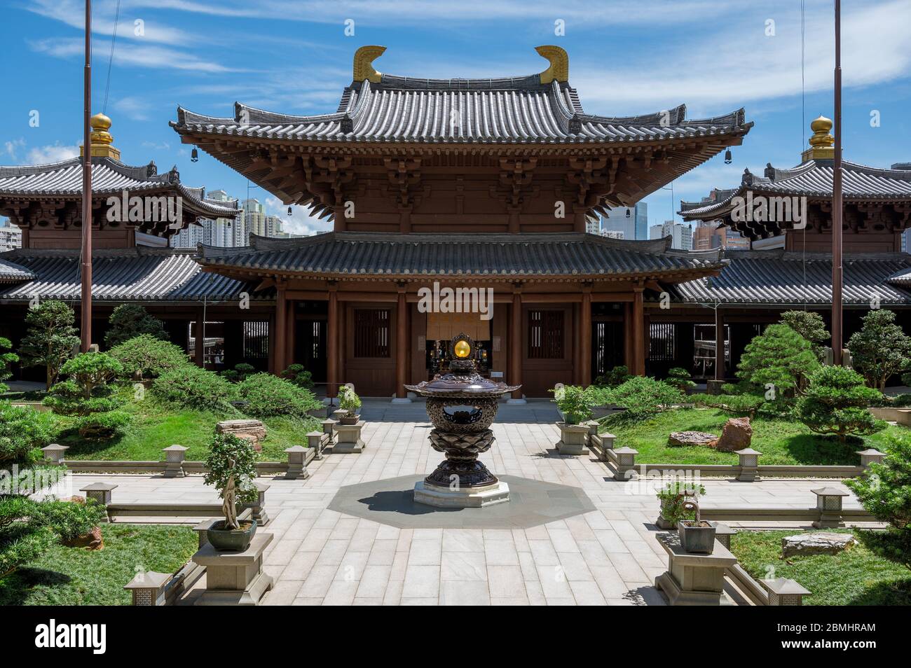 Temple building at buddhist Chi Lin nunnery in Hong Kong Stock Photo ...