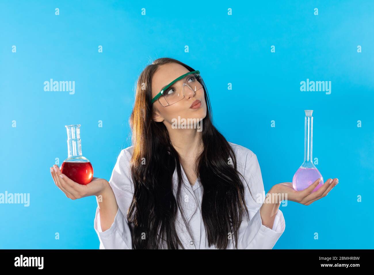 Optical comparison of two substances made in the laboratory by a young ...