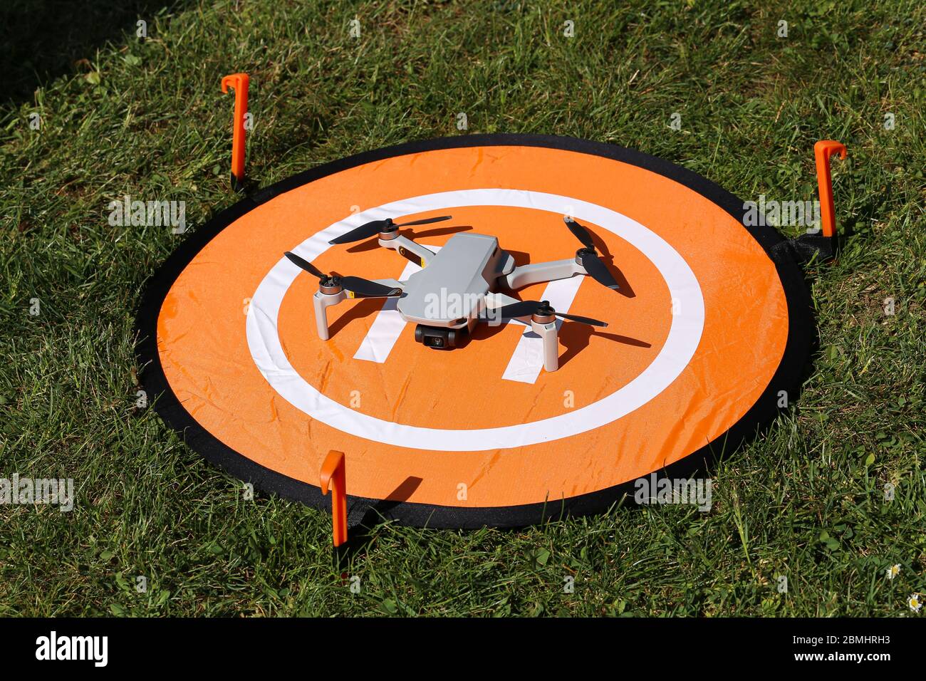 Advanced landing ground hi-res stock photography and images - Alamy