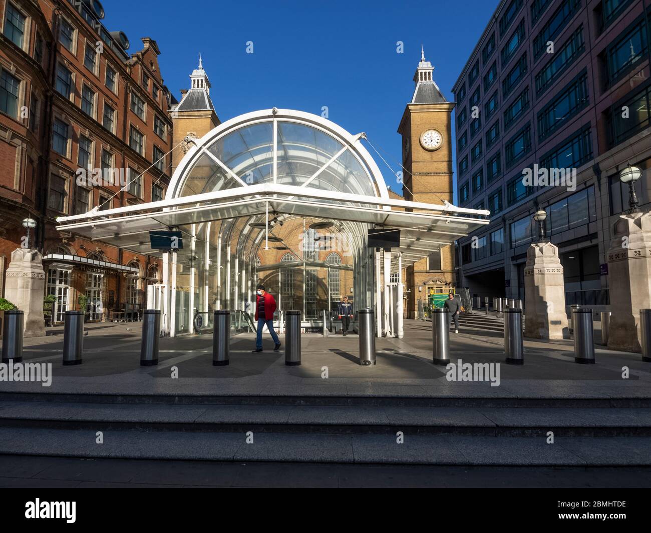 London. UK. May the 6th, 2020 at 8am. Wide view angle of Liverpool ...