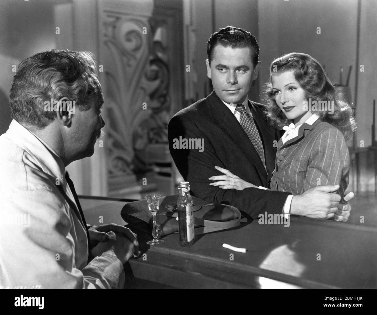 STEVEN GERAY GLENN FORD and RITA HAYWORTH in GILDA 1946 director ...