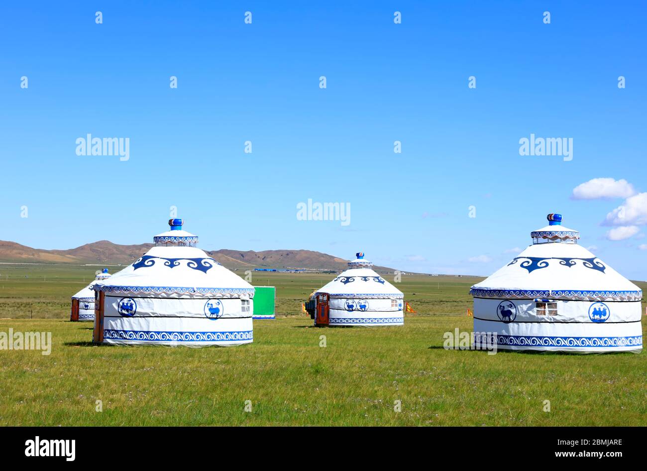 Mongolian yurt on the grassland Stock Photo - Alamy
