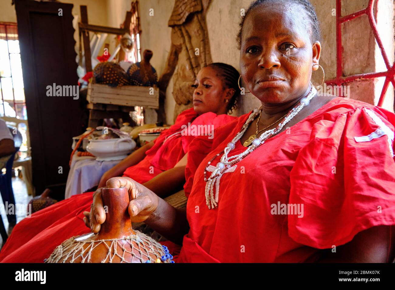 Religión yoruba hi-res stock photography and images - Alamy