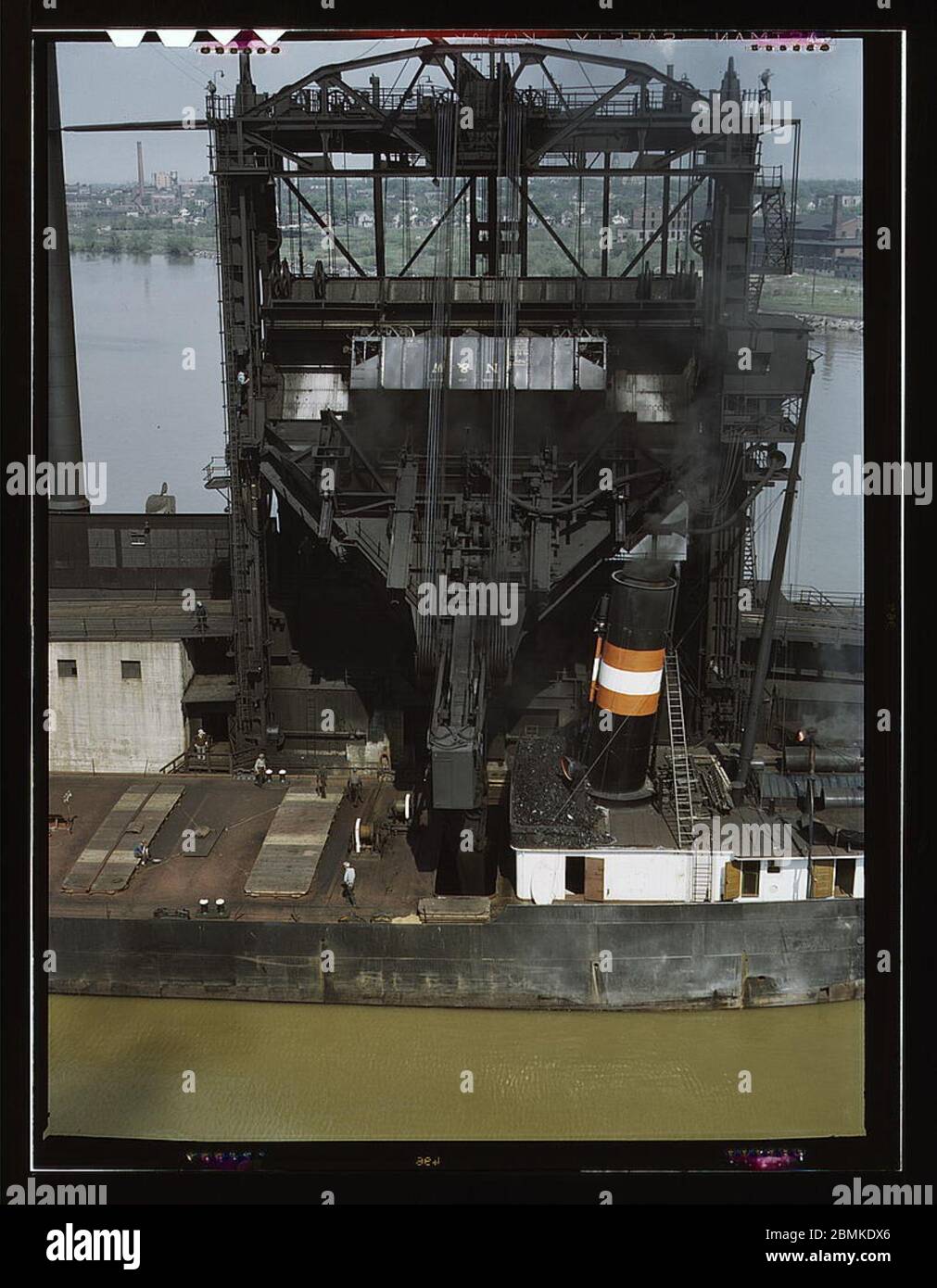 1940s coal freighter hi-res stock photography and images - Alamy