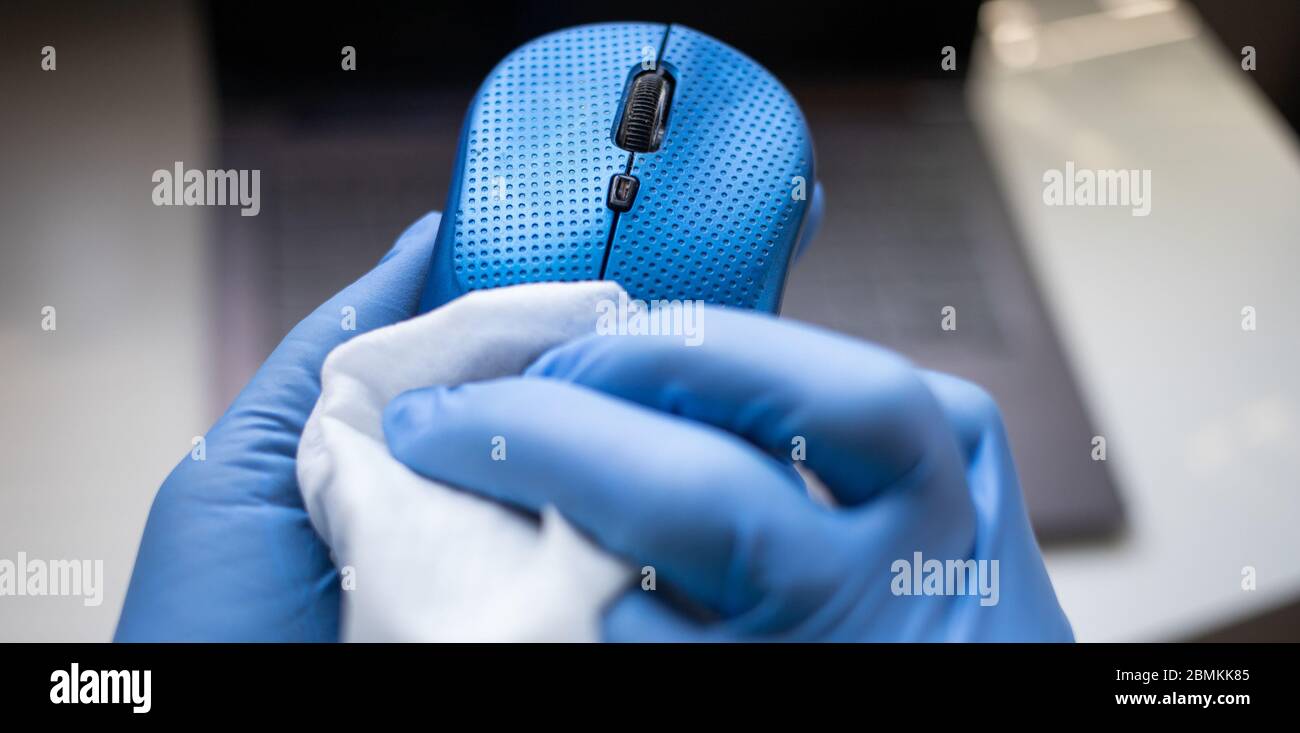 Mouse washing hi-res stock photography and images - Alamy