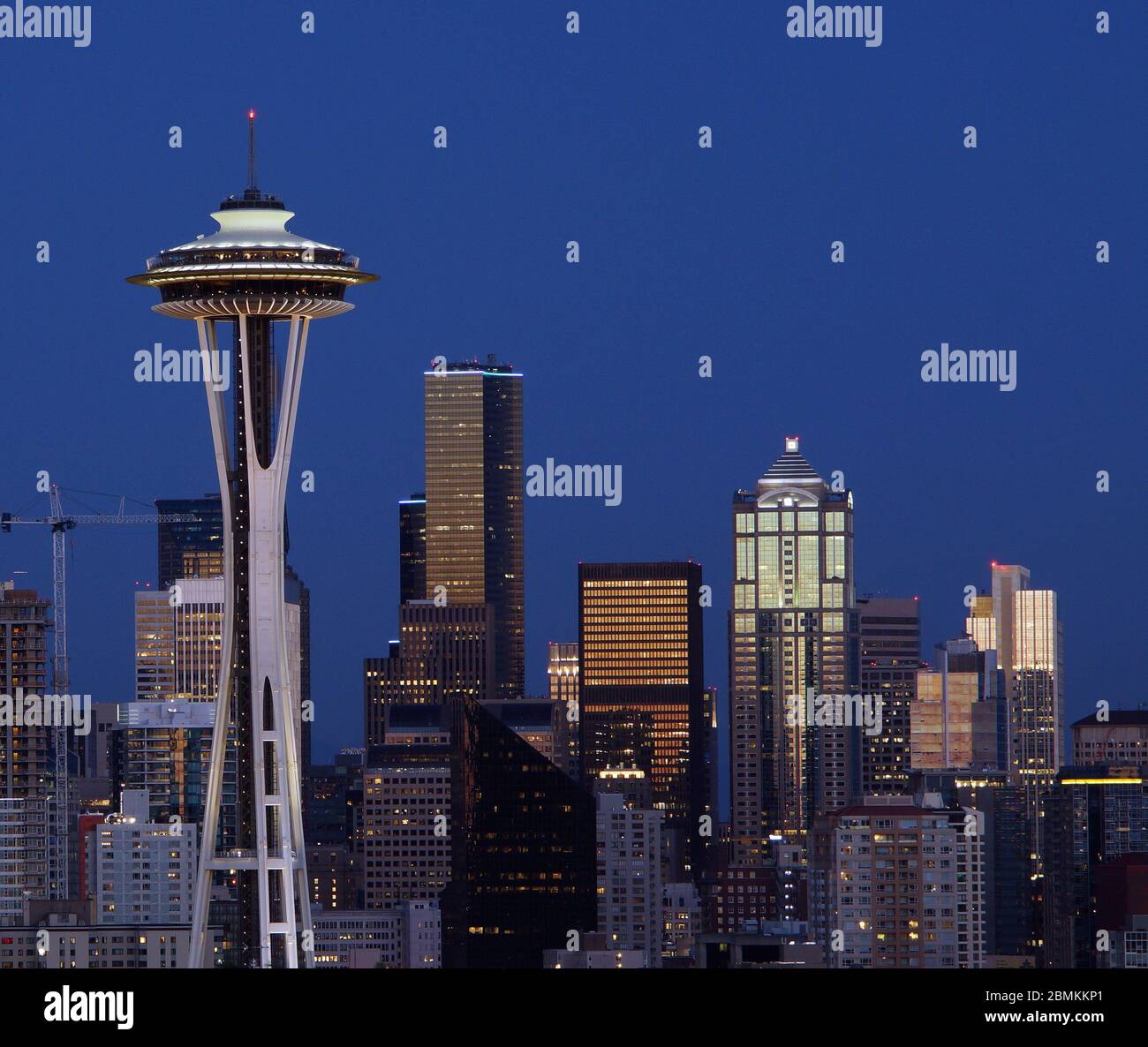 Skyline of Seattle with Space Needle Stock Photo - Alamy
