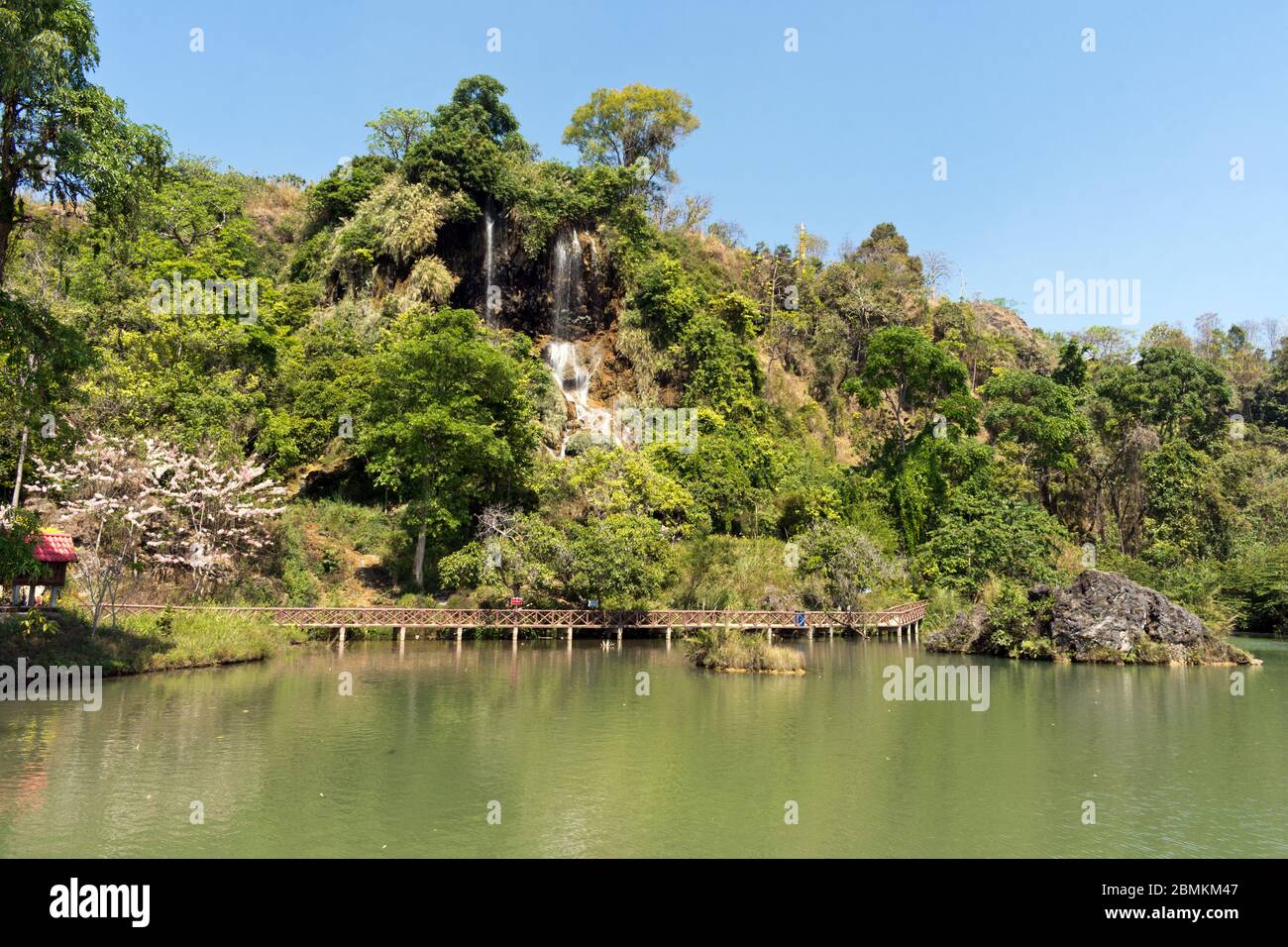 Famous waterfall asia hi-res stock photography and images - Alamy