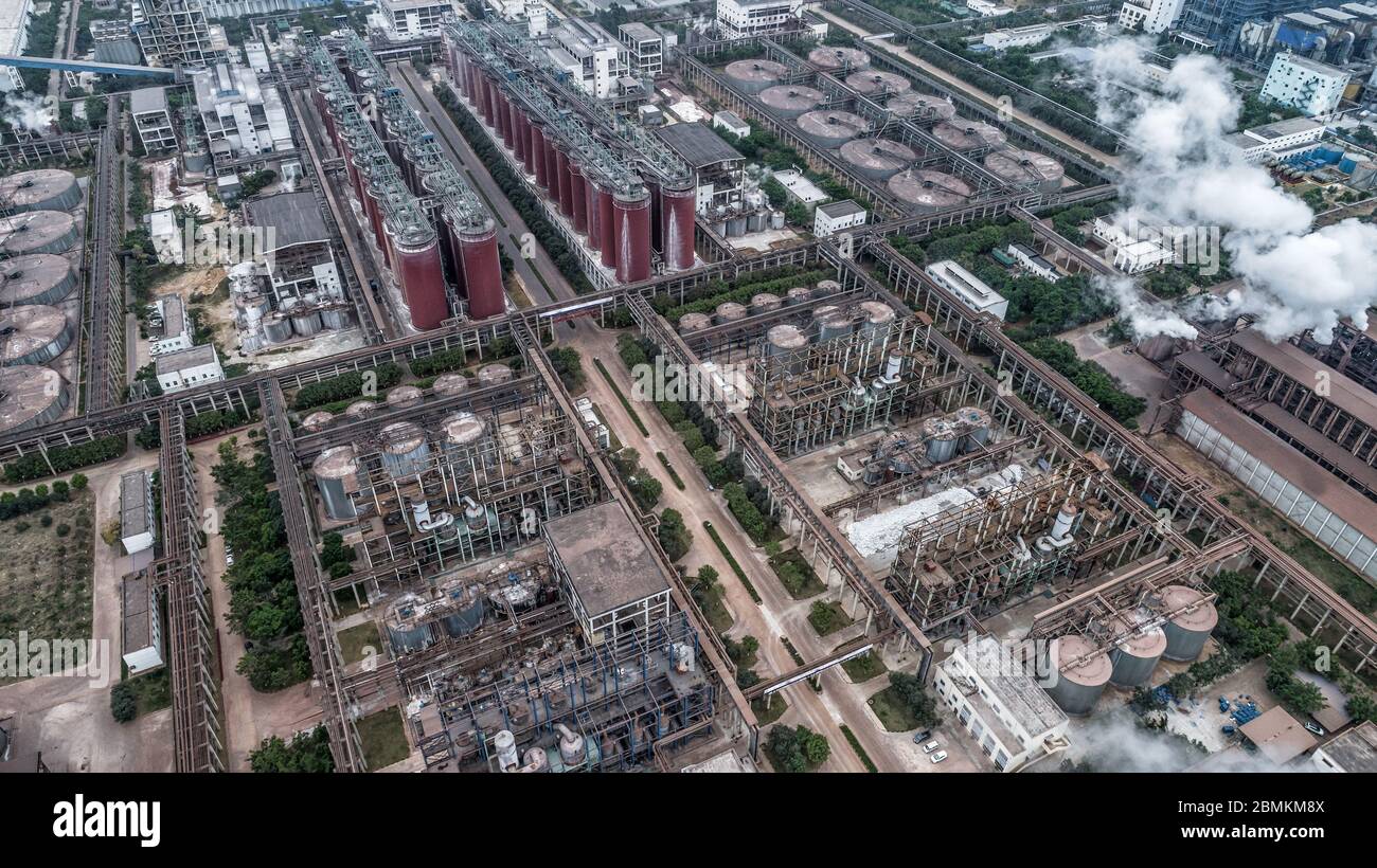 Alumina Refinery High Resolution Stock Photography and Images - Alamy