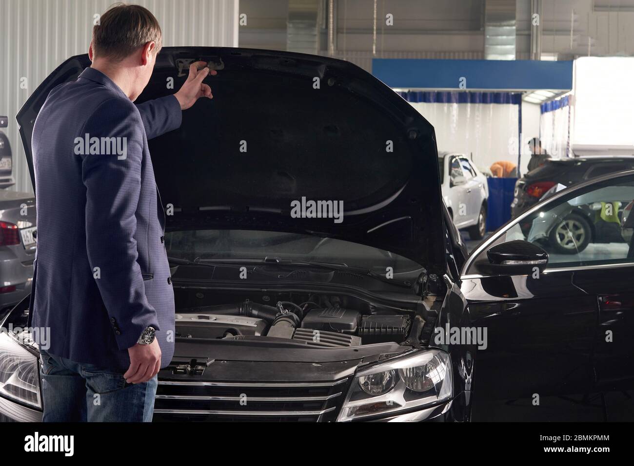 Engine failure man work hi-res stock photography and images - Alamy