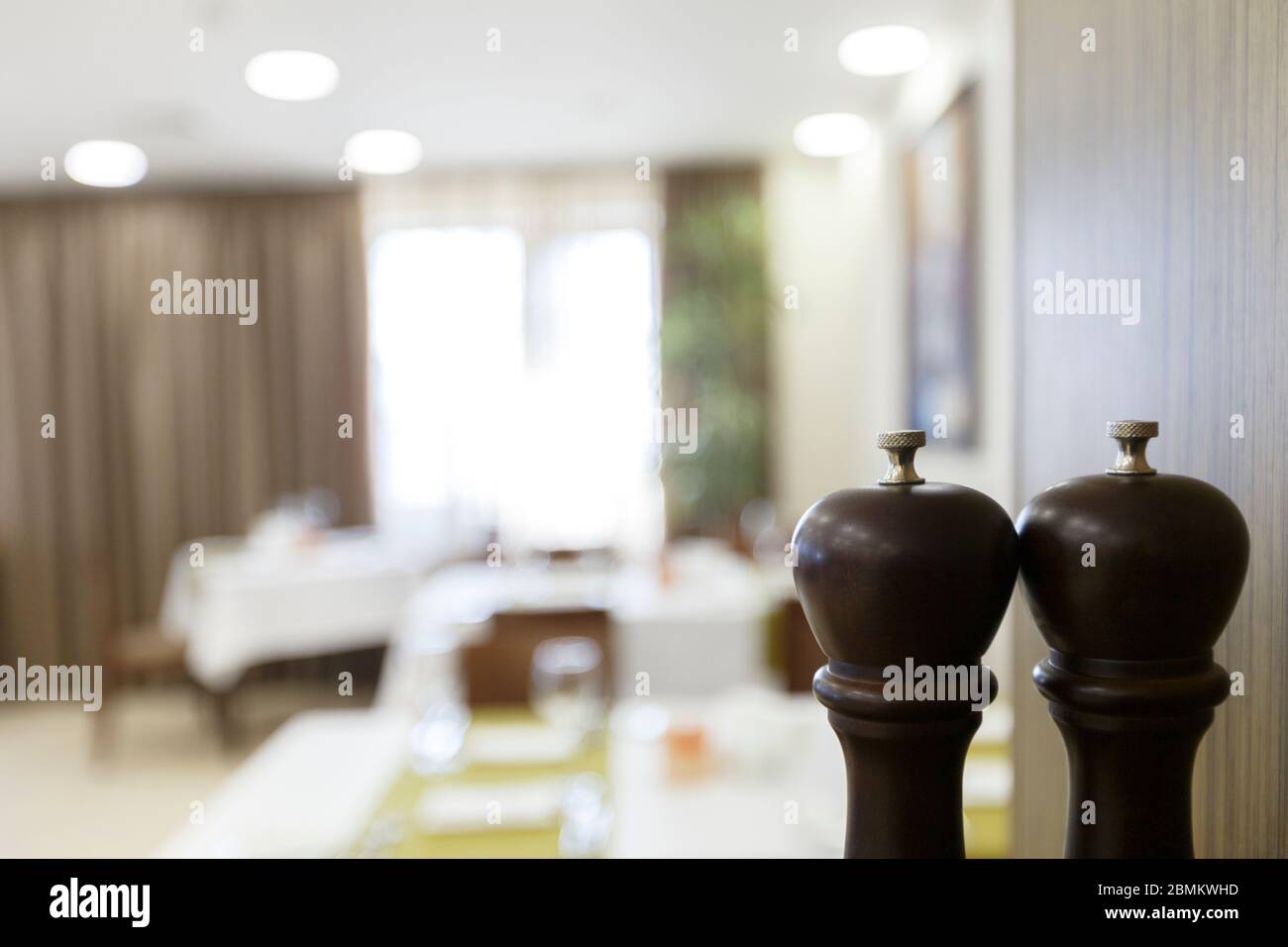 Shaker furniture hi-res stock photography and images - Alamy