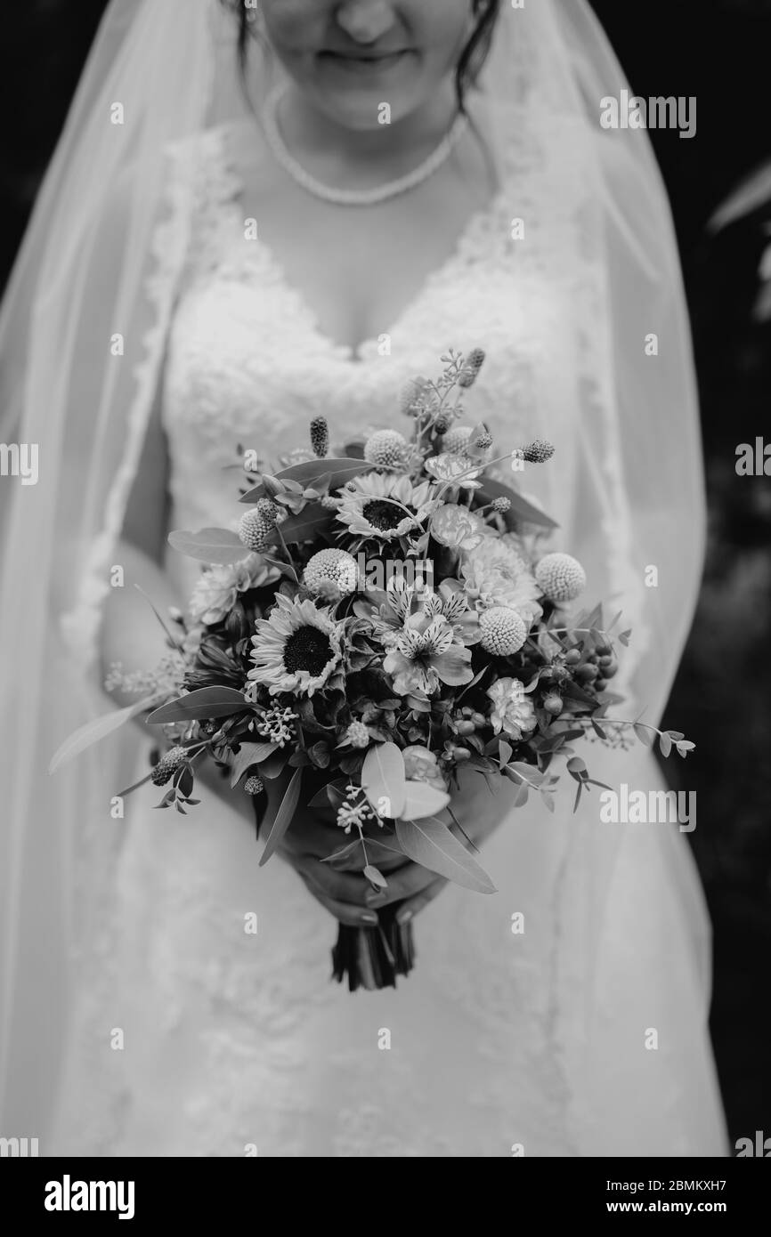 Wedding flower bouquet Black and White Stock Photos & Images - Alamy