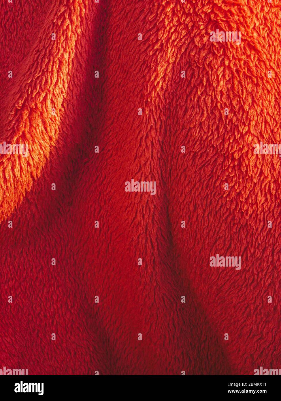 Red furry carpet texture hi-res stock photography and images - Alamy