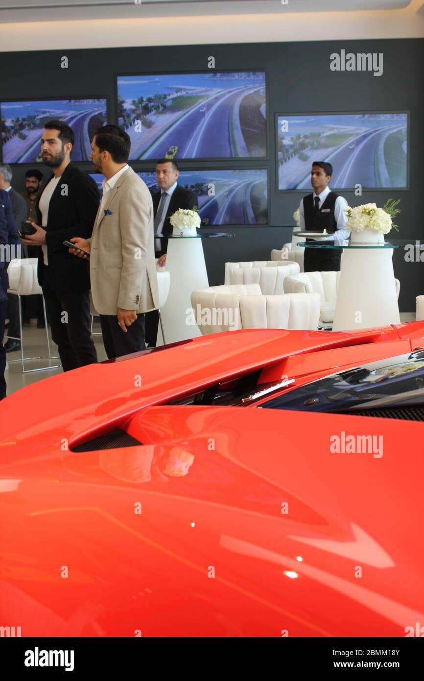 Dubai motoring hi-res stock photography and images - Alamy