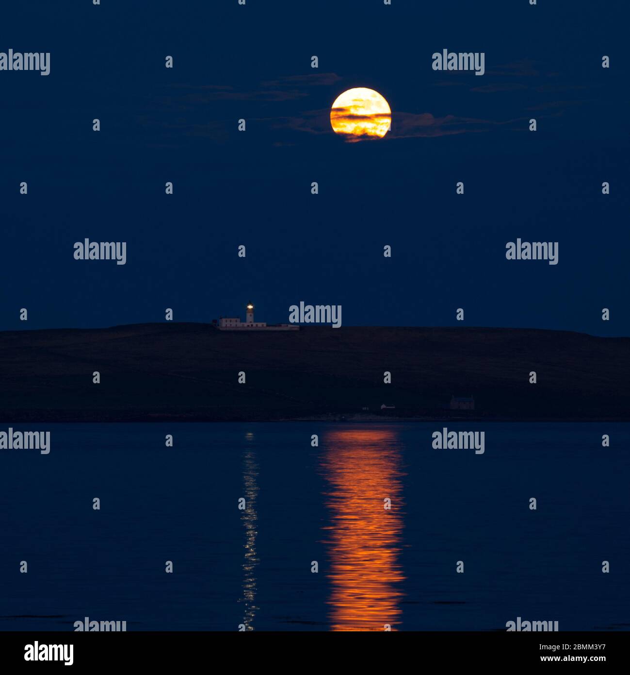 Bay newark orkney islands scotland hi-res stock photography and images ...