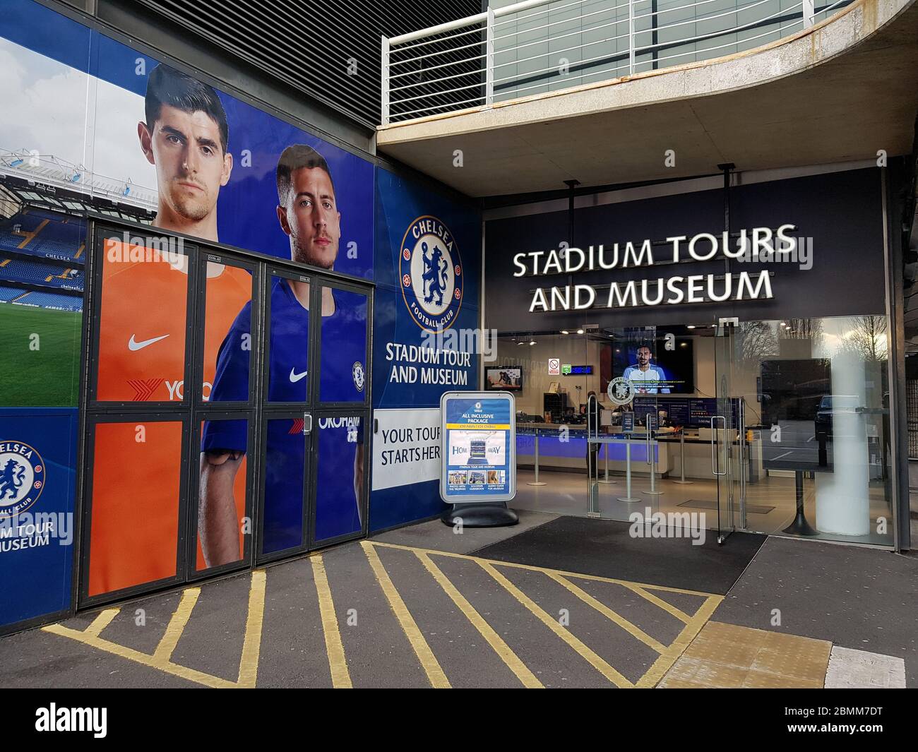 Chelsea stadium tour hi-res stock photography and images - Alamy