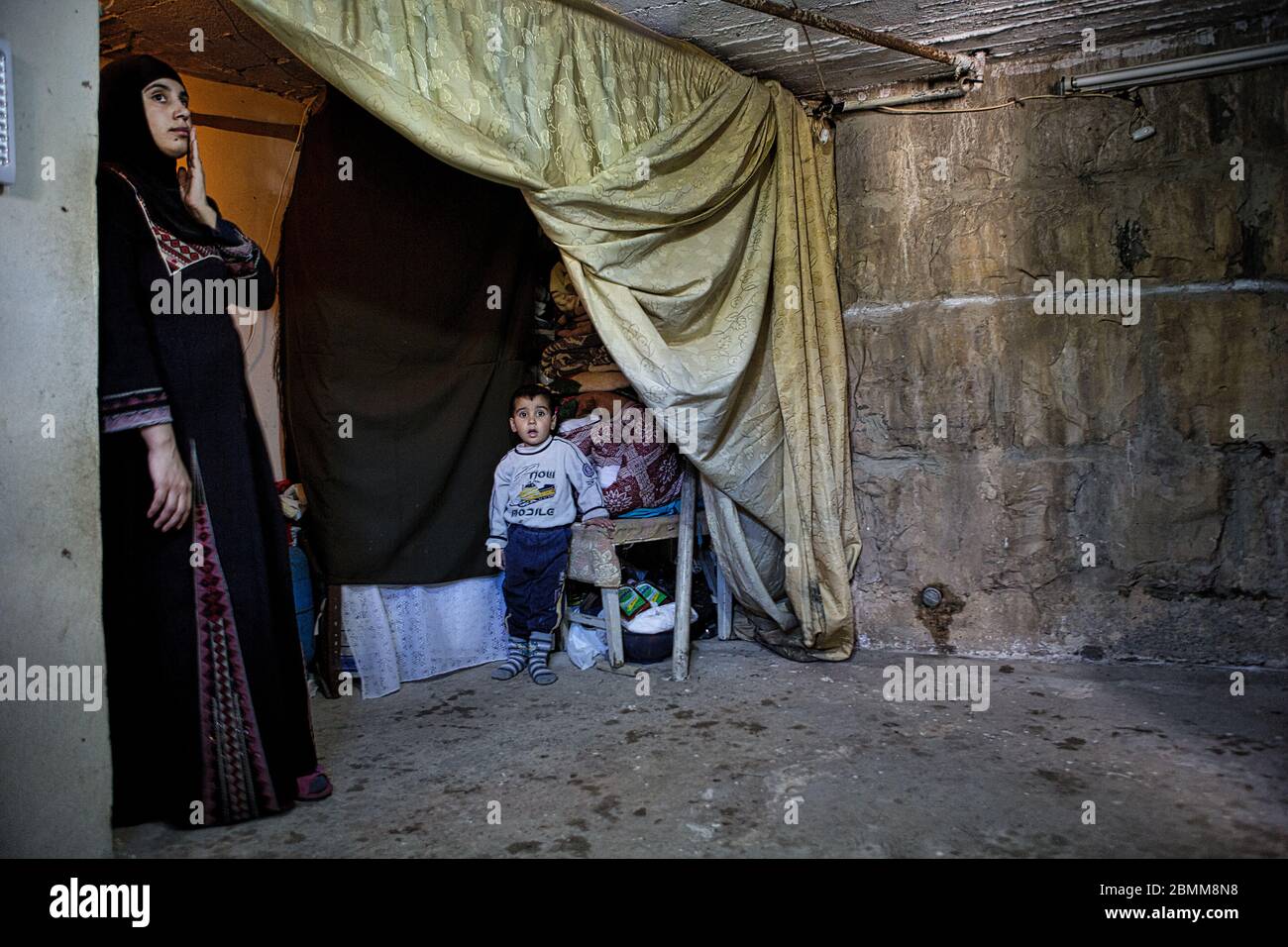 Old woman refugee lebanon hi-res stock photography and images - Alamy