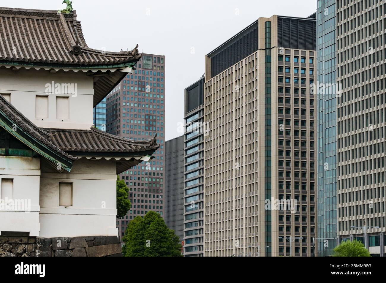 Tokyo, Japan - August 30, 2016: Traditional Japanese building with ...