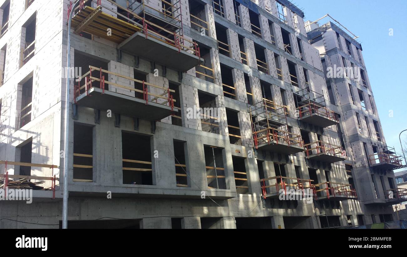 New housing construction downtown hi-res stock photography and images ...
