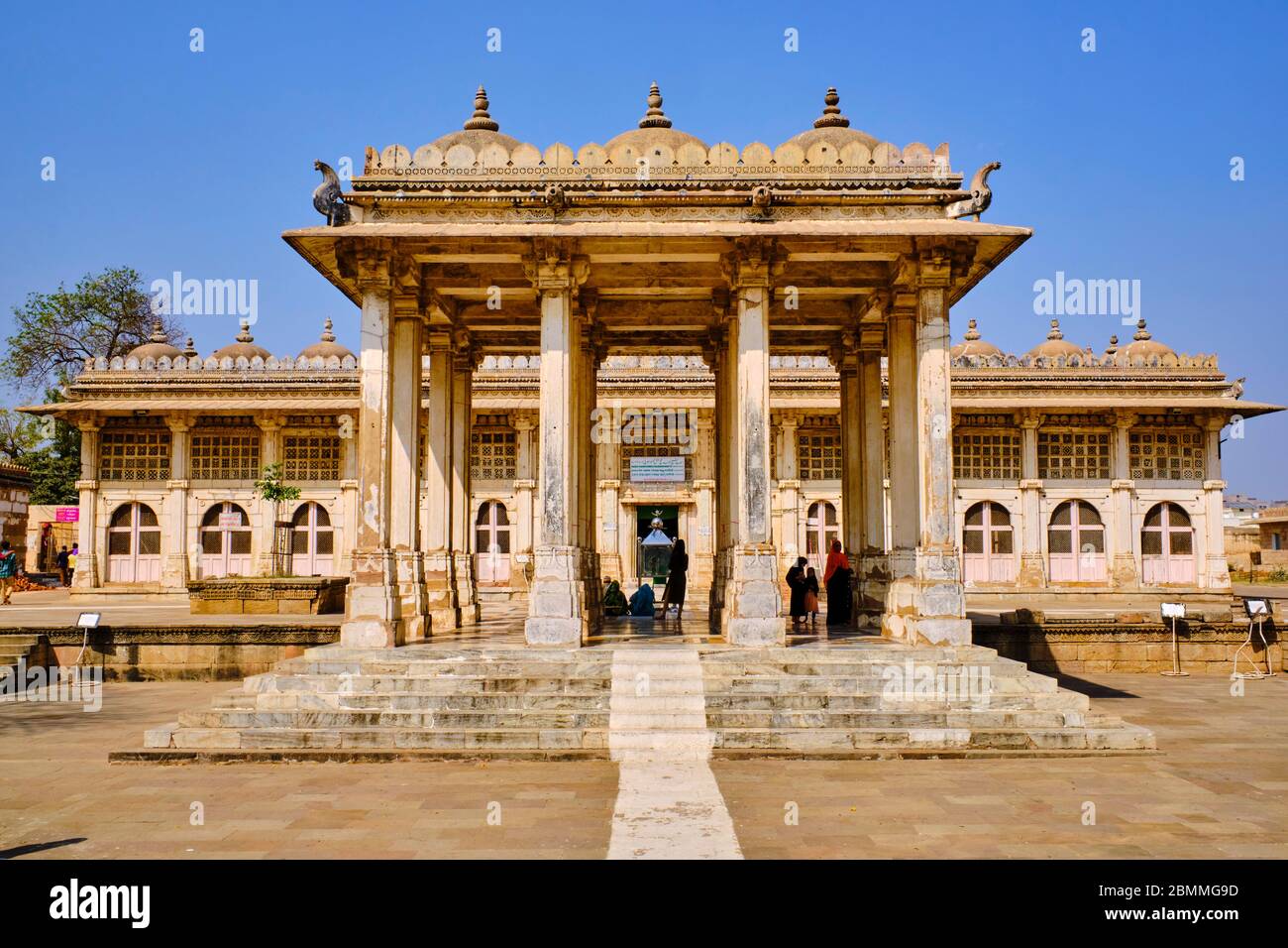 India, Gujarat, Ahmedabad, Unesco World Heritage city, Sarkhej Roza ...