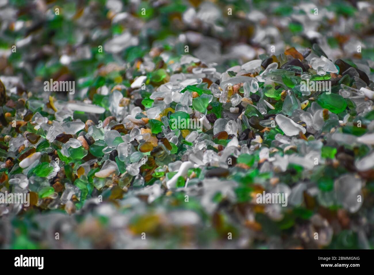 Shells, stones and crystals rounded by the erosion of the sea Los ...