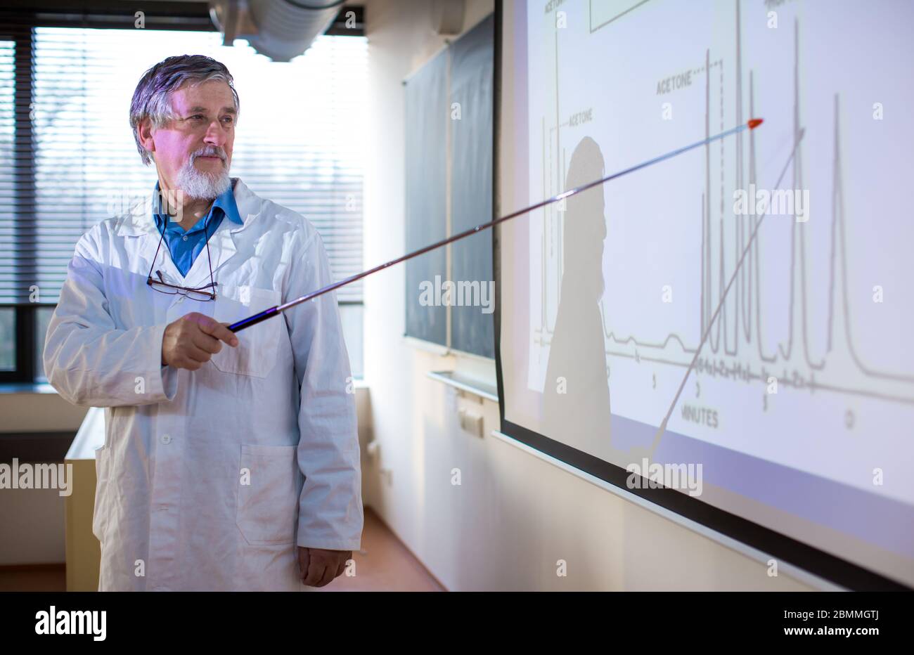 University chemistry lecture hall hi-res stock photography and images ...