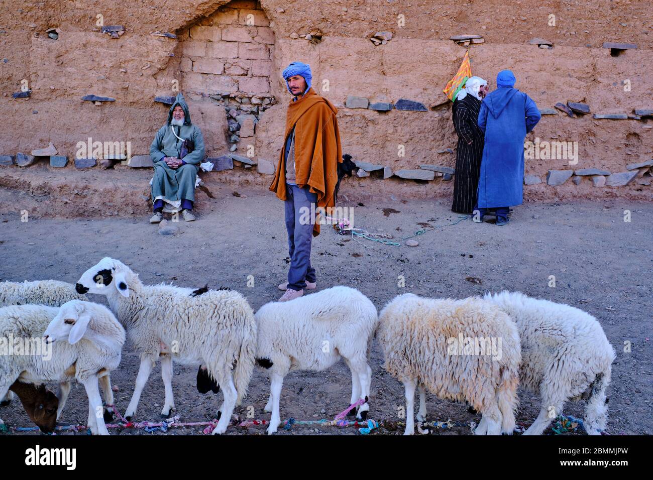 Morocco, High Atlas, Draa valley, Agdz, Thursday souk Stock Photo - Alamy