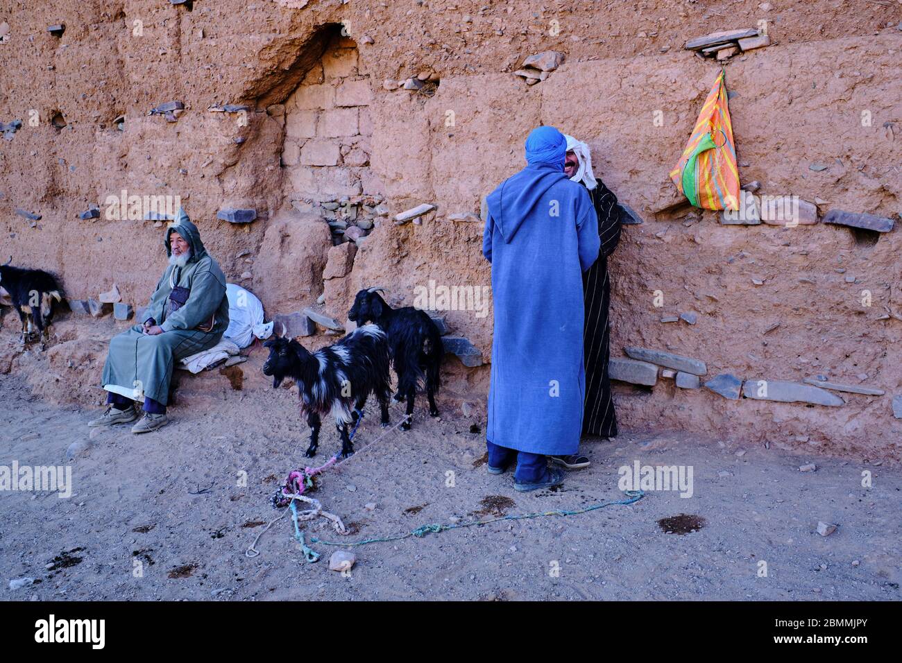 Morocco, High Atlas, Draa valley, Agdz, Thursday souk Stock Photo - Alamy