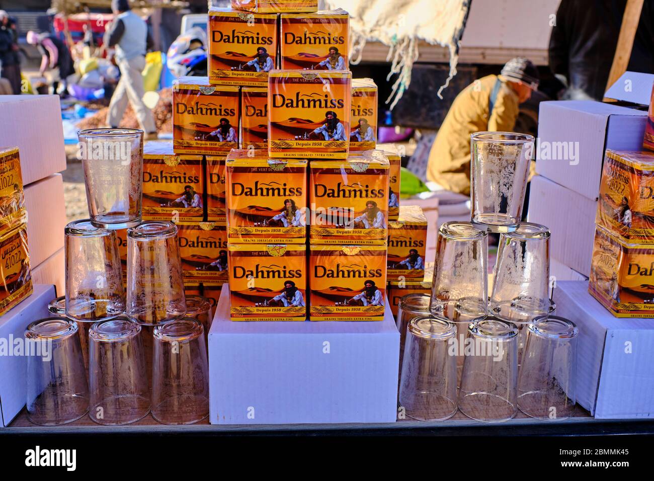 Morocco, High Atlas, Draa valley, Agdz, Thursday souk, tea shop Stock ...