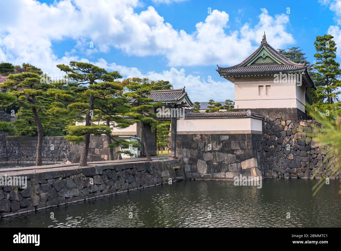 Edo castle hi-res stock photography and images - Alamy