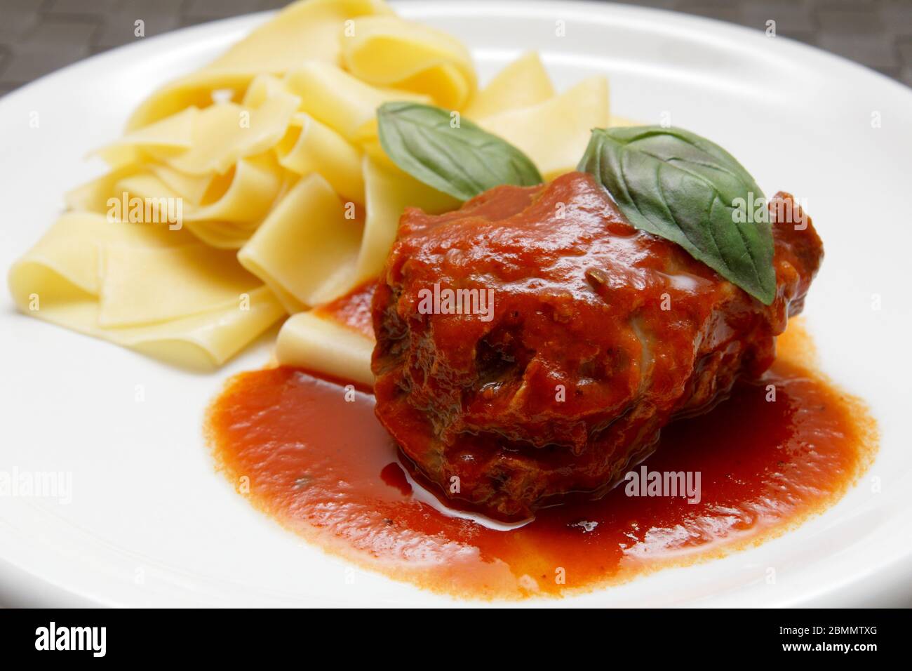 Slow cooked ox cheek hi-res stock photography and images - Alamy