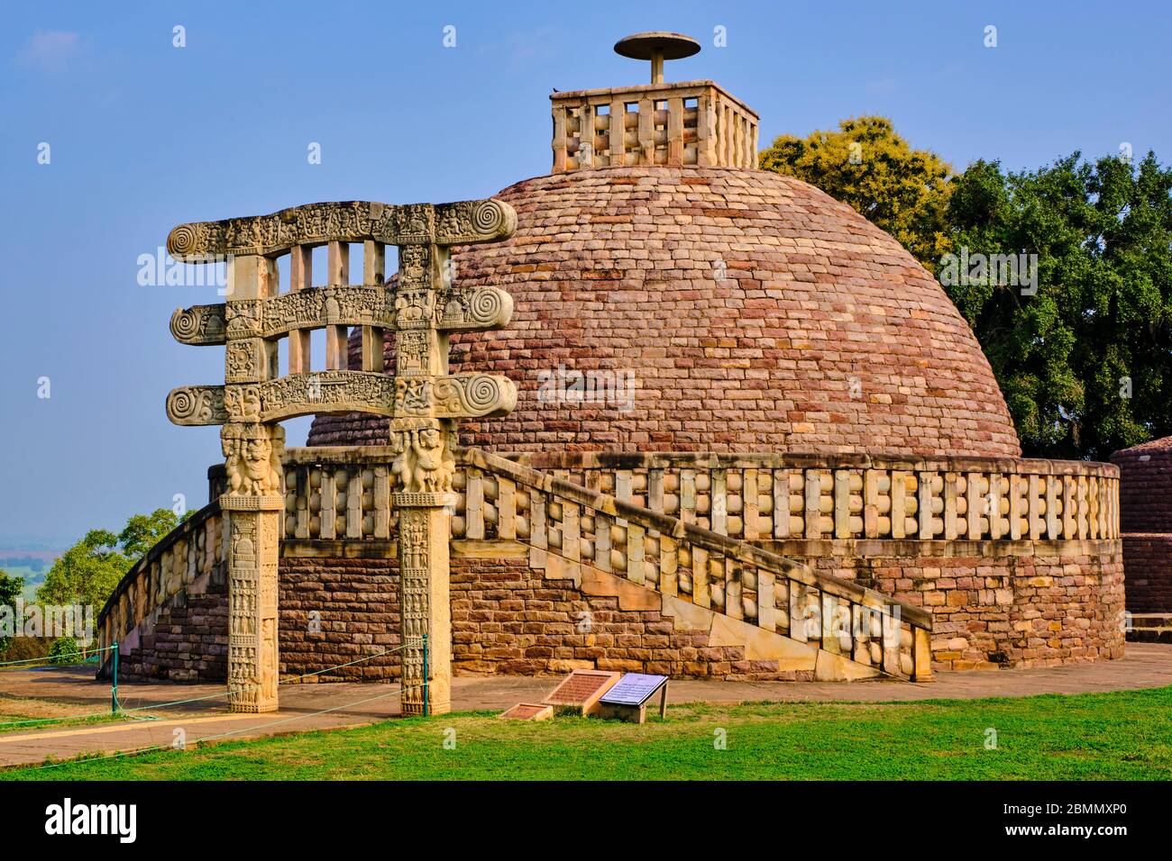 India, Madhya Pradesh state, Sanchi, Buddhist monuments listed as World ...