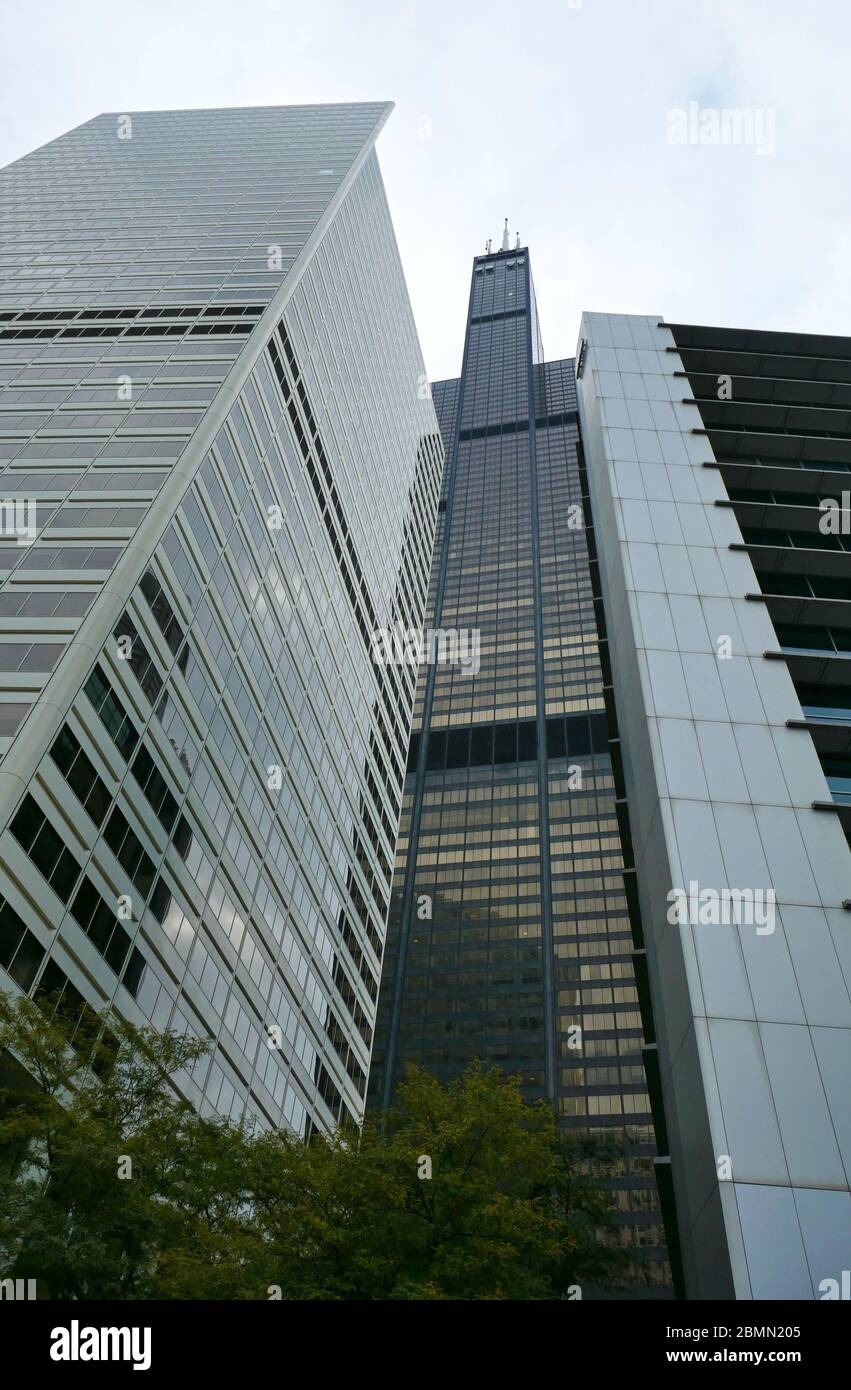 High rise skyline abstract hi-res stock photography and images - Alamy