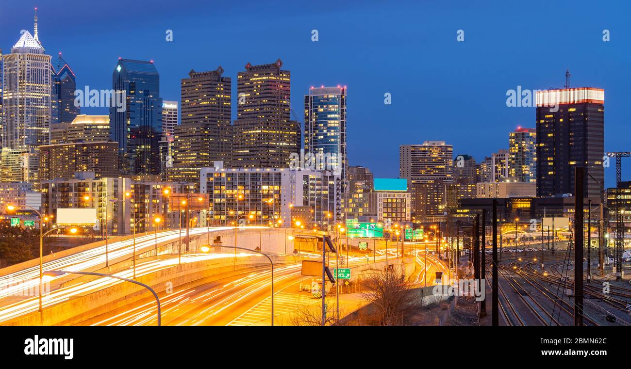 Panorama of philadelphia hi-res stock photography and images - Alamy