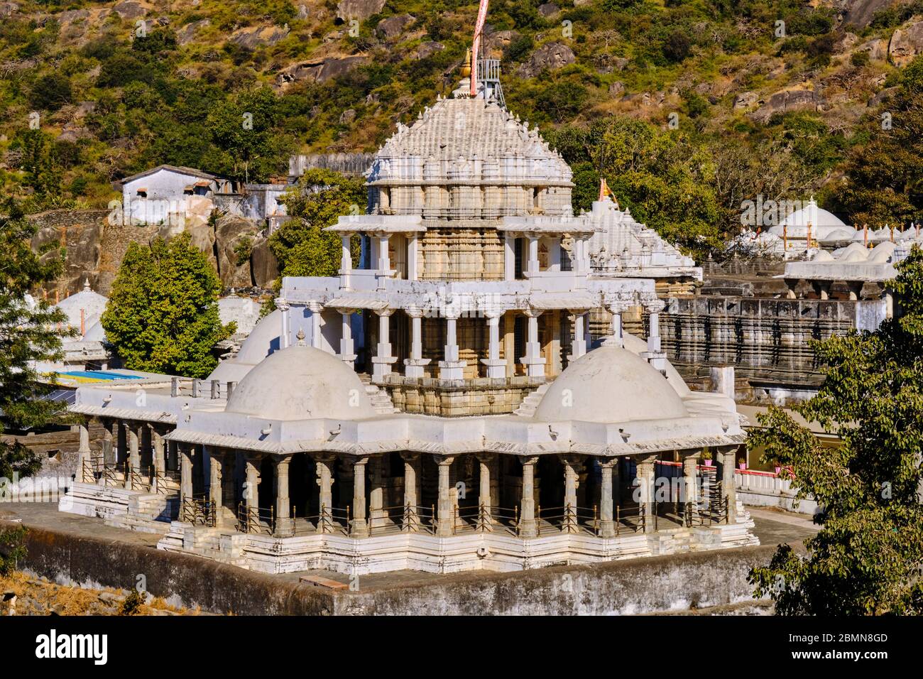 India, Rajasthan, Mount Abu, Delwara Jaïn temple Stock Photo - Alamy