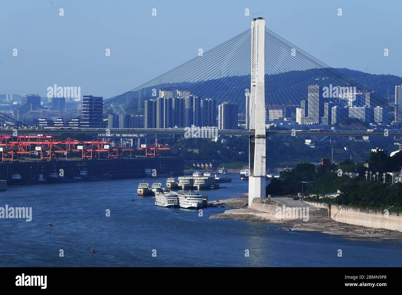 Chinas chongqing hi-res stock photography and images - Alamy
