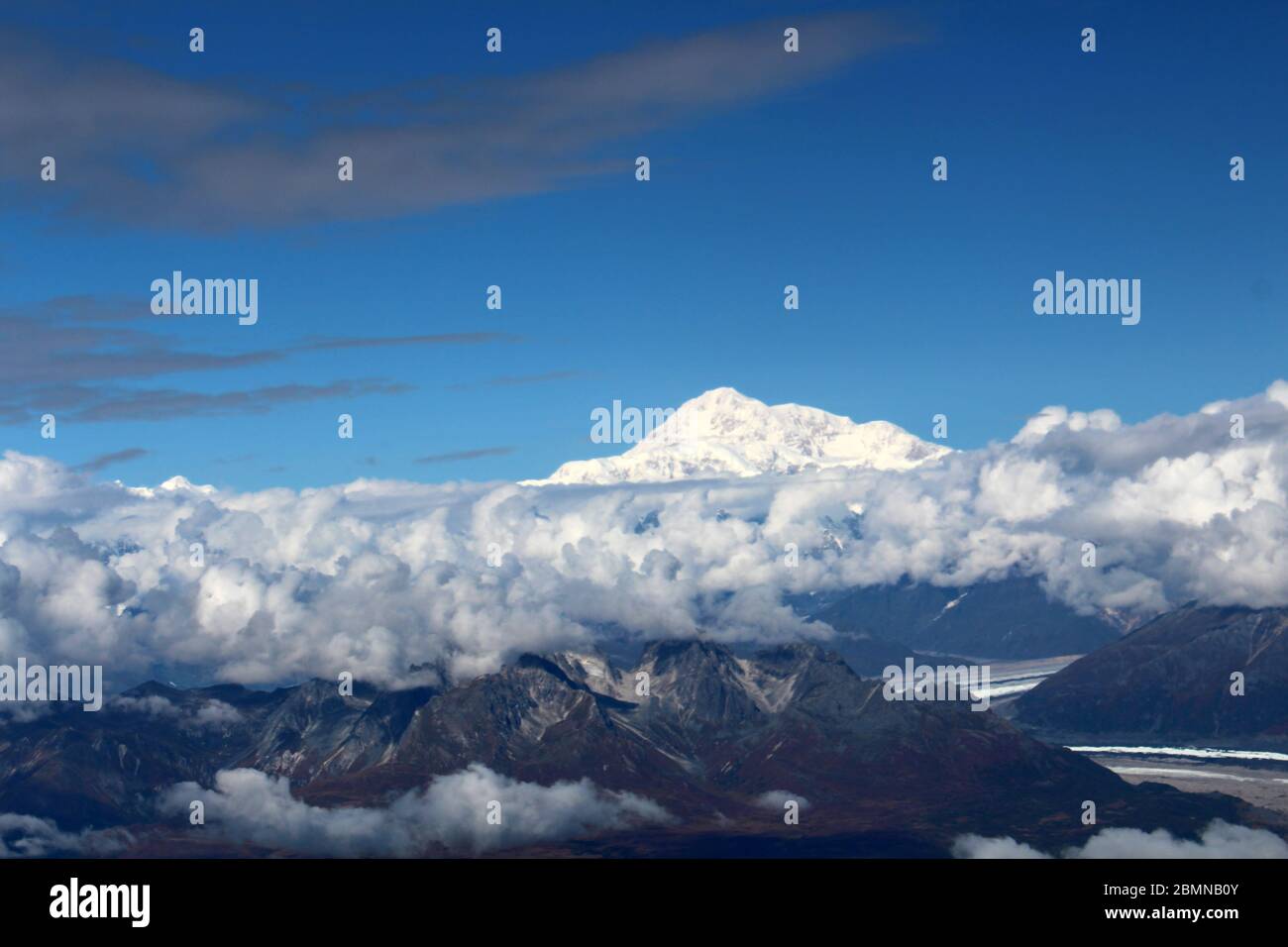 Alaska, Mount Denali formerly Mount McKinley Stock Photo - Alamy