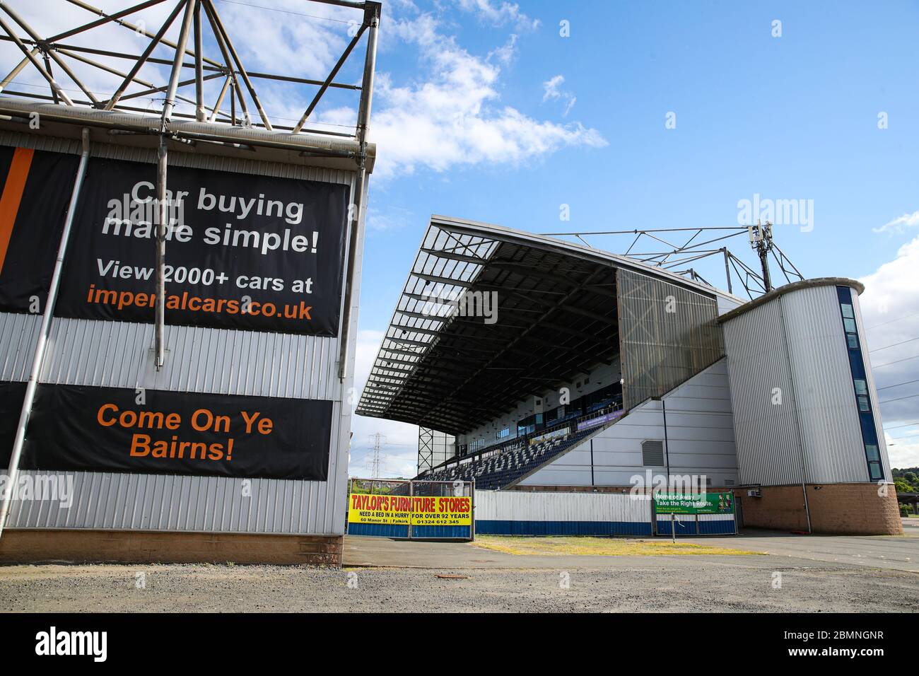 Falkirk football stadium home falkirk hi-res stock photography and ...
