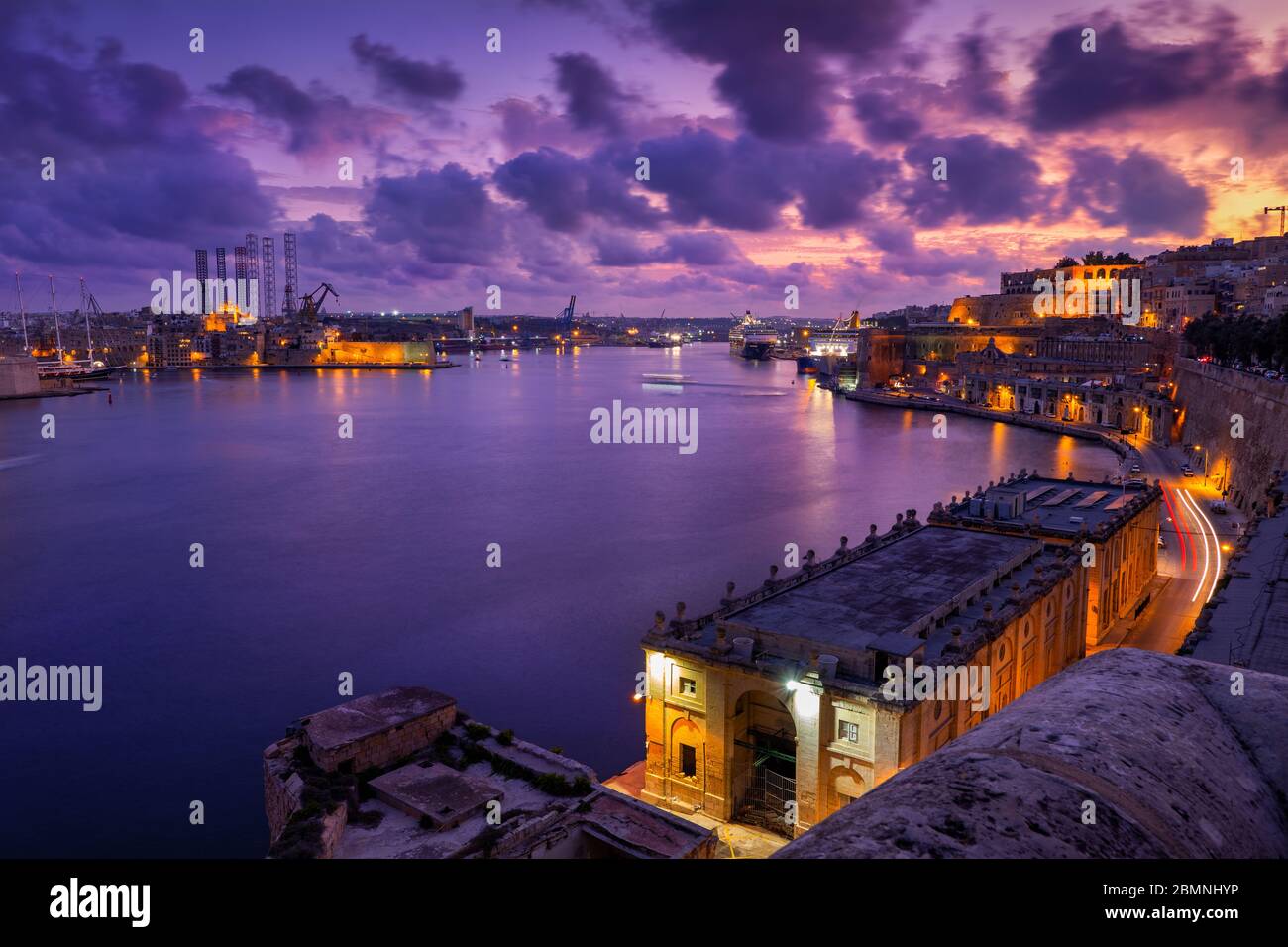 Grand Harbour in the evening in Malta, view from Valletta side Stock ...