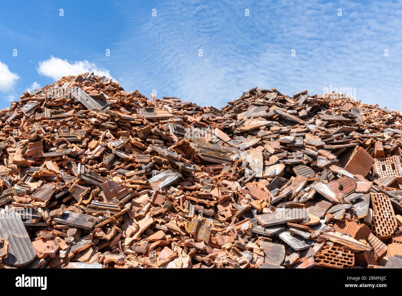 Construction waste bricks hi-res stock photography and images - Alamy