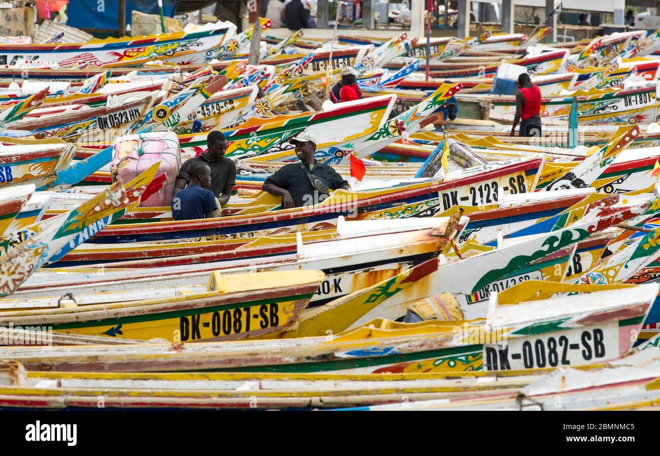 Soumbedioune fish market dakar senegal hi-res stock photography and ...
